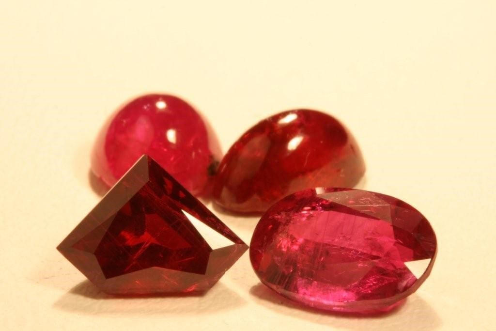 Gemstone You Can Gift Your Family This Diwali - MyRatna